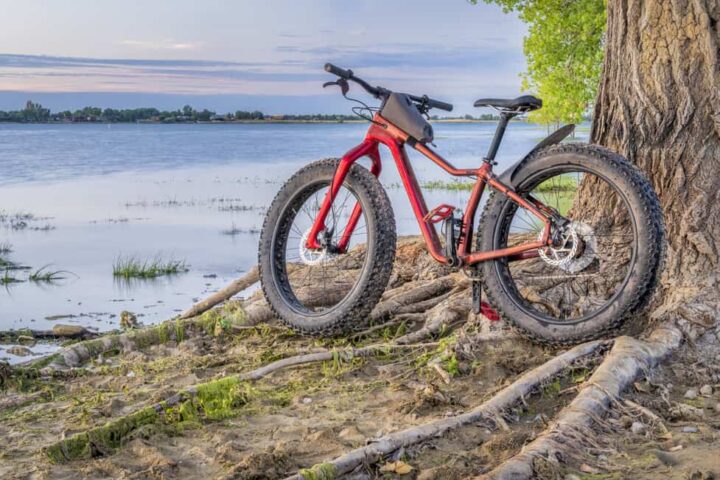Fat bike Leclerc, choix du meilleur de l'enseigne & 5 VTT en alternative